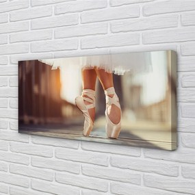 Obrazy na plátně Bílé baletní boty ženské nohy 140x70 cm