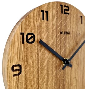 KUBRi 0057A - Dubové hodiny české výroby s výraznými čísly
