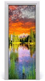 Fototapeta na dveře jezero v lese 75x205 cm