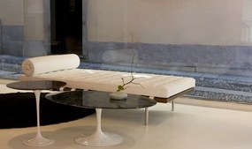 KNOLL odkládací stolky Tulip Side Table kulaté (41 x 51 cm)