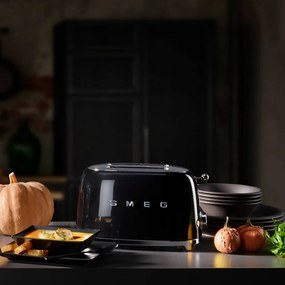 Černý topinkovač Retro Style – SMEG