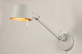 Nástěnné designové svítidlo s ramenem a vypínačem Niki White
