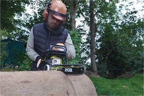 Ryobi RCS3835T řetězová pila POWR XT 37.2 ccm (délka lišty 35cm) - SLEVA !