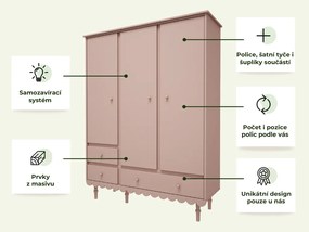 Velká třídveřová šatní skříň do dětského pokoje BABUSHKA korálová