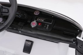 Elektrické autíčko Porsche Taycan Turbo S bílé