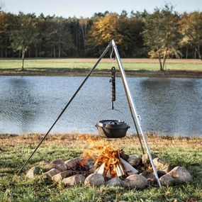 PETROMAX LITINOVÝ KOTLÍK BEZ NOŽIČEK "DUTCH OVEN"