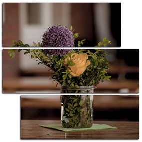 Obraz na plátně - Letní květiny na stole - čtverec 372D (105x105 cm)