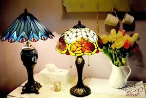 Stolní lampa Tiffany Peacock - Ø 40*68 cm