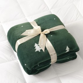 Goldea vánoční mikroplyšové povlečení deluxe - bílé stromečky na tmavě zelené 220 x 200 a 2ks 70 x 90 cm