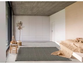 Šedý vlněný koberec Universal Kiran Liso, 80 x 150 cm