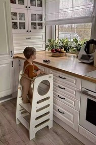 Montessori učící věž / Kitchen Helper - různé barvy