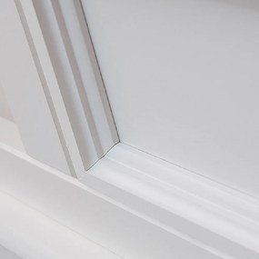 Massive home | Belluno Elegante bílá komoda 5S z masivu s dubovou deskou