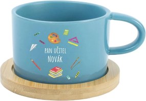 Personalizovaný keramický hrníček "MAKRONKA" pro paní učitelku/pana učitele (pomůcky)