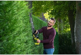 Ryobi RY18HT55A-120 akumulátorový plotostřih nůžky na živý plot, 18V (55cm, včetně baterie 2Ah a nabíječky) - maxi SLEVA !