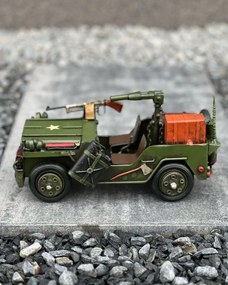 Plechový model - Armádní Jeep se zbraní