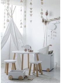 JaBaDaBaDoo Dětský dřevěný stůl se dvěma židlemi – bílá