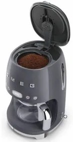 SMEG DCF02GREU kávovar na přelévanou kávu, šedý