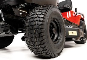 Hahn & Sohn Cedrus Zahradní traktor s hydrostatickou převodovkou C-TRAC-92HC HP16558