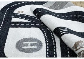 Dětský kusový koberec Závodní dráha krémově bílý 140x190cm