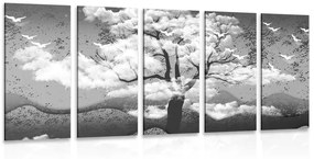 5-dílný obraz černobílý strom zalitý oblaky - 100x50 cm