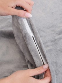Prodloužené povlečení mikroplyš Exclusive – Laura světle šedá