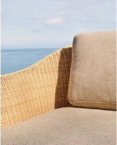 Světle šedé/v přírodní barvě polstrované zahradní křeslo Galea – Kave Home