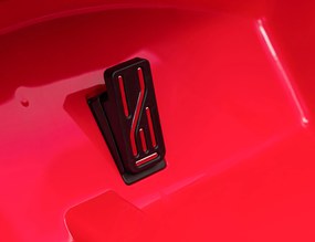 Ramiz Dětské vozidlo Range Rover SUV Lift červené