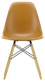 Eames Fiberglass chair DSW javor tmavá okrová Vitra