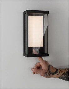 NV 9120711 Venkovní nástěnné svítidlo BAY antracitový hliník čiré sklo a akrylový difuzor LED 1.5W 3000K 3.7V 87st. IP65 solární / vypínač na těle / pohybové čidlo - NOVA LUCE