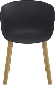 Černá plastová jídelní židle s nohami v designu dřeva Tiopi - 54*51*82 cm