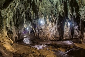 DIMEX | Samolepicí vliesová fototapeta na zeď Osvětlená jeskyně MA-5-1758 | 375 x 250 cm | krémová, hnědá, šedá