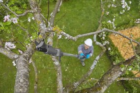 Aku teleskopické nůžky na větve HighCut 360/18V P4A - sada Gardena 14776-20