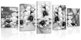 5-dílný obraz černobílé květiny na abstraktním pozadí - 100x50 cm