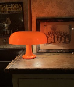 Artemide 0039070A Nessino, oranžová designová stolní lampa, 4x20W E14, výška 22cm
