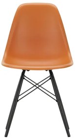 Eames Plastic Chair DSW černě lakovaný javor rezavá černé na tvrdou podlahu Vitra
