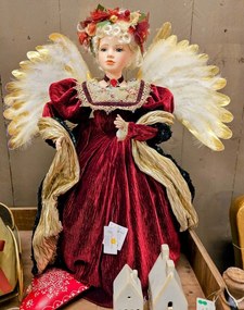 Socha Anděl ve zdobných šatech a svítícími křídly Angel Chris led - 50*23*65 cm
