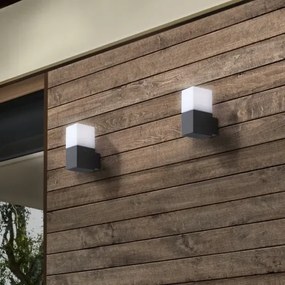 Venkovní lampa Sorano černá
