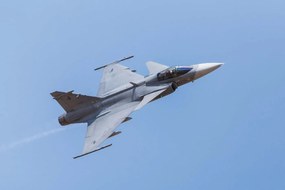 DIMEX | Vliesová fototapeta Stíhačka Gripen MS-5-2714 | 375 x 250 cm | modrá, bílá