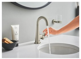 Grohe Essentials - Pohár s držákem, kartáčovaný nikl 40447EN1