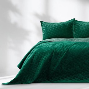 Zelený sametový prošívaný přehoz 240x260 cm Laila – Restilo