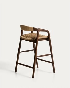 Hnědá barová židle s područkami z dubového dřeva (výška sedáku 65 cm) Derile – Kave Home