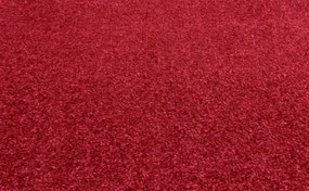 ASSOCIATED WEAWERS Metrážový koberec COSY 12 BARVA: Červená, ŠÍŘKA: 4 m