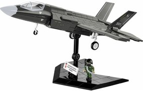 Cobi 5904 armed forces f-35a lightning ii husarz 1:48