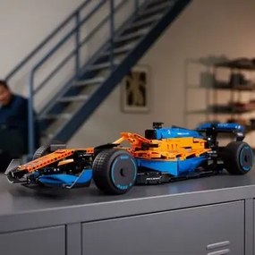 LEGO® Technic 42141 Závodní auto McLaren Formule 1 / Počet dílků: 1432