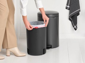 Brabantia Pedálový koš NewIcon 20L tmavě šedá