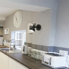 Searchlight 1541BK - Nástěnné bodové svítidlo FOCUS 1xGU10/50W/230V černá