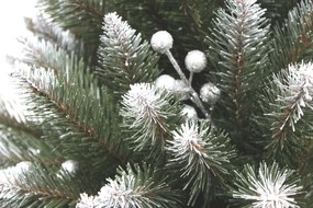 Vánoční stromek Smrk se šiškami a stříbrnou jeřabinou 220 cm
