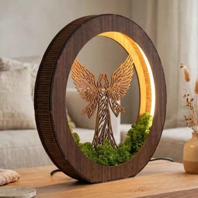 Dřevěná LED lampa s mechem – Anděl I SENTOP LED0606