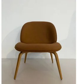 Beetle lounge chair cihlová - z expozice Gubi