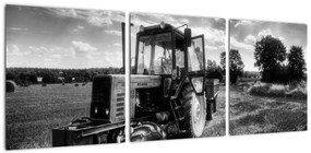 Černobílý obraz traktoru